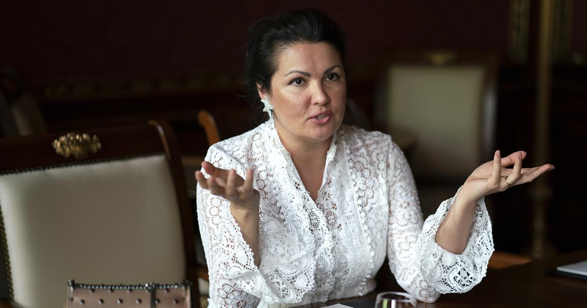 Anna Netrebko findet Corona-Kultureinschränkung "dumm" | Kurier