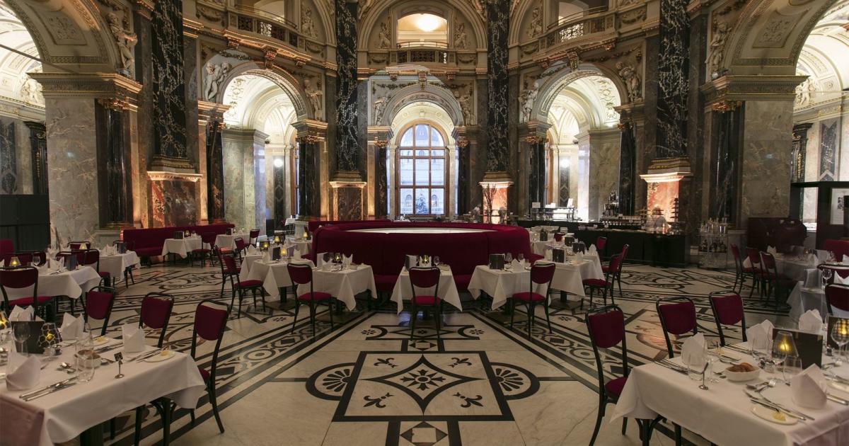 Abends im Museum: Zum Dinner mit Tyrannosaurus | Kurier