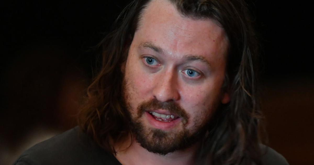 Filmprojekt: Simon Stone sagt mehrere Inszenierungen ab | Kurier