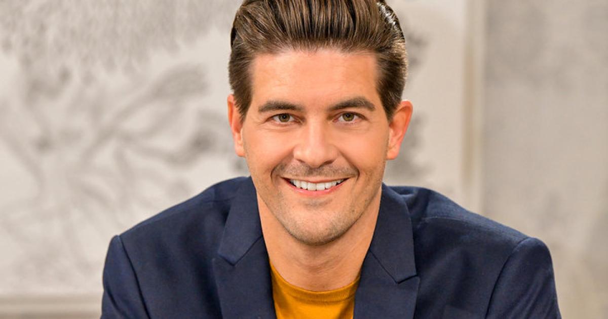 ORF-Moderator Norbert Oberhauser musste im Biber-Kostüm jobben | Kurier