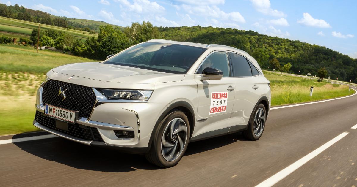 DS7 Crossback E-TENSE 300 4x4: Auffälliger Exote mit drei Herzen | Kurier