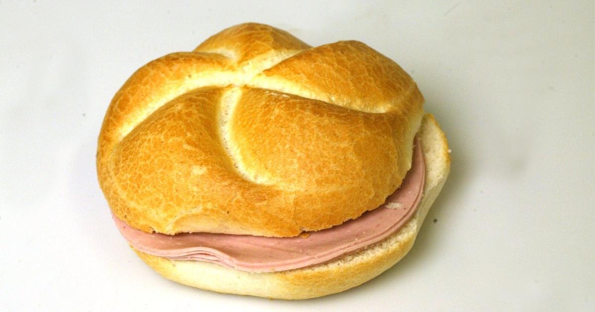 Gerichtsstreit: Wurstsemmel und Muffin keine "gesunde Schuljause" | Kurier