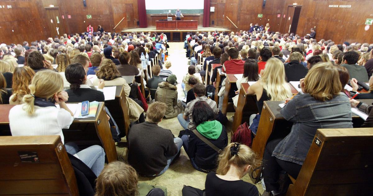 Ein Leben lang Studieren: Es gibt viele Gründe für eine lange ...