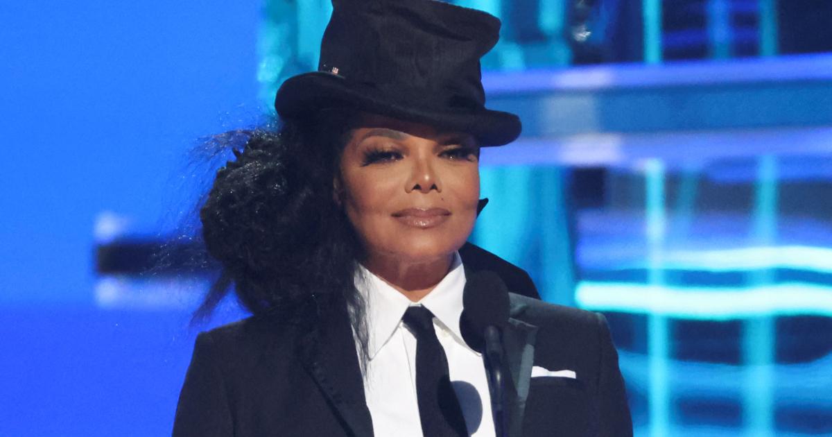 Flexible: Janet Jackson impresses fans with her stretching routine ...