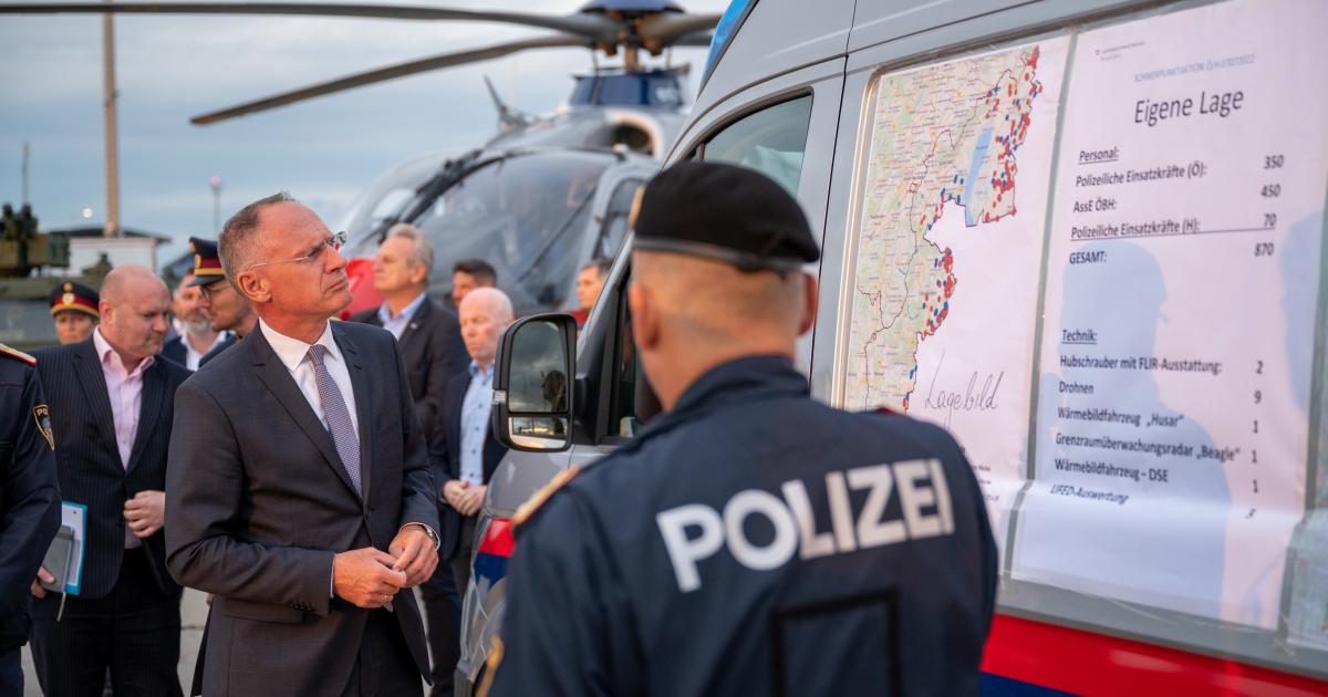 Flüchtlingslager Traiskirchen bereits übervoll, Aufteilung stockt | Kurier