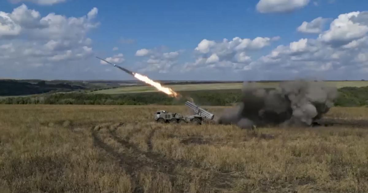 Virales Video: Ukrainer schießt russische Rakete im Alleingang ab | Kurier