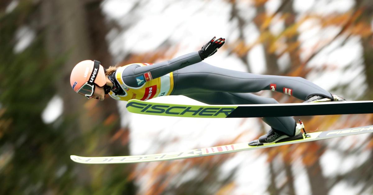 Weltcup-Auftakt: Zwei österreichische Skispringerinnen am Podest | Kurier