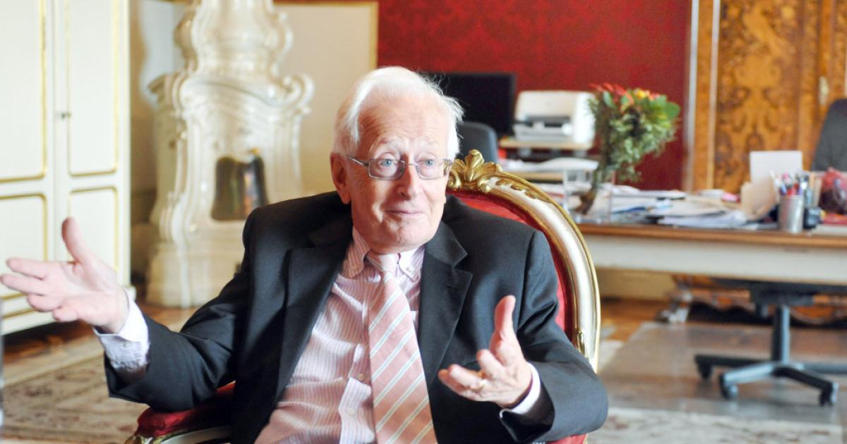 Adamovich: "Verbeißen geb' ich zu" | Kurier