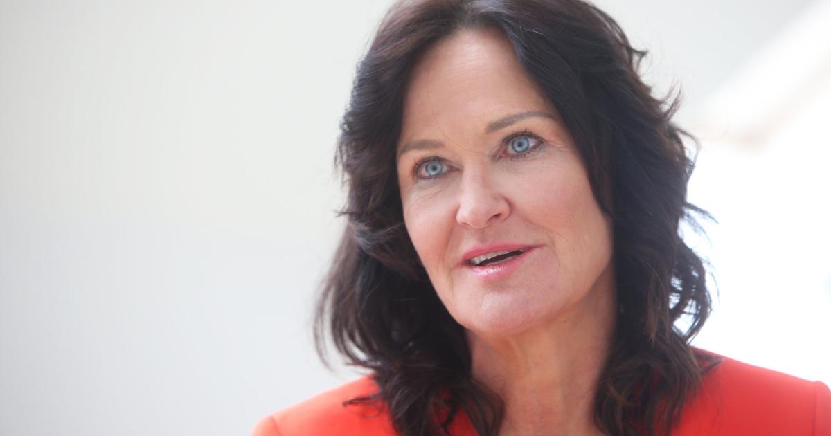 Ein Kuss zwischen Glawischnig und Kickl: So reagiert das Netz | Kurier