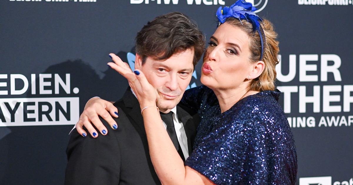 Elena Uhlig and Fritz Karl's Stunning Cruise Ship Wedding Album: A ...