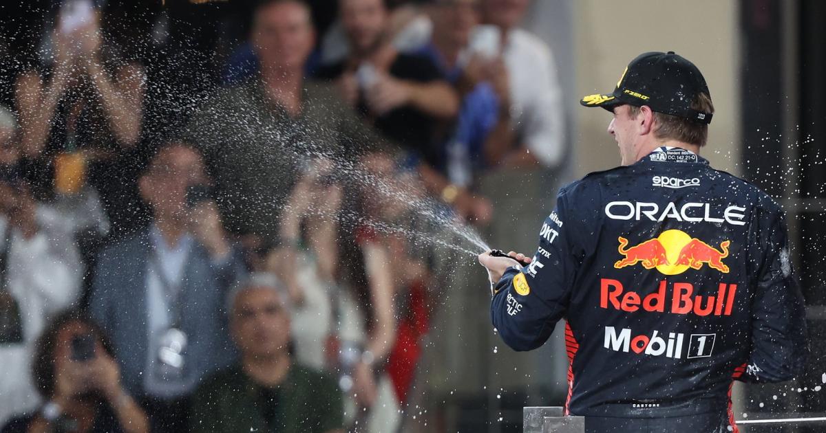 Finale in Abu Dhabi: Verstappen unantastbar, auch Mercedes jubelt