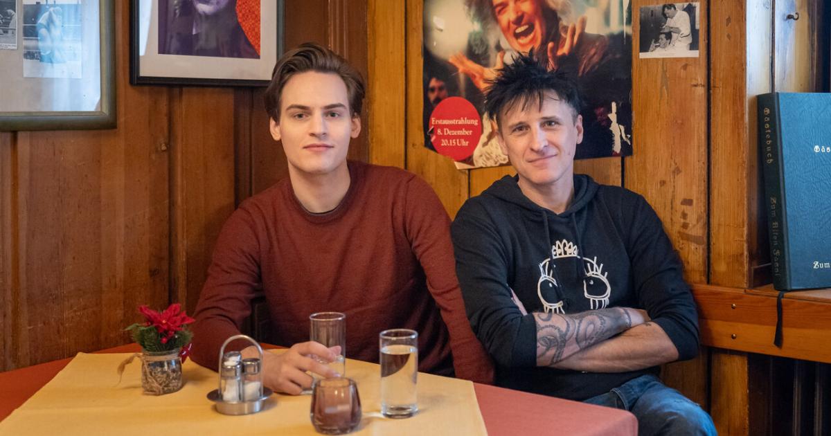 Mit den "Rock Me Amadeus"-Stars Moritz Mausser und Alex Melcher auf den ...