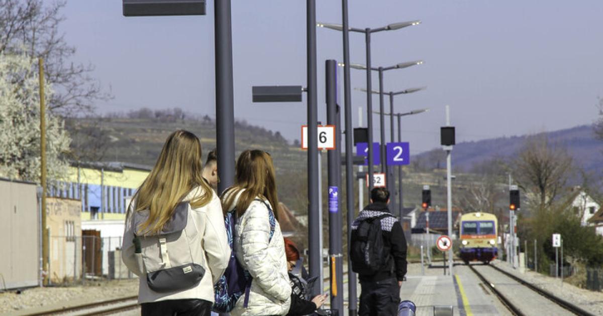 Zugstation Buchberg am Kamp wird doch erst 2026 aufgelassen | Kurier