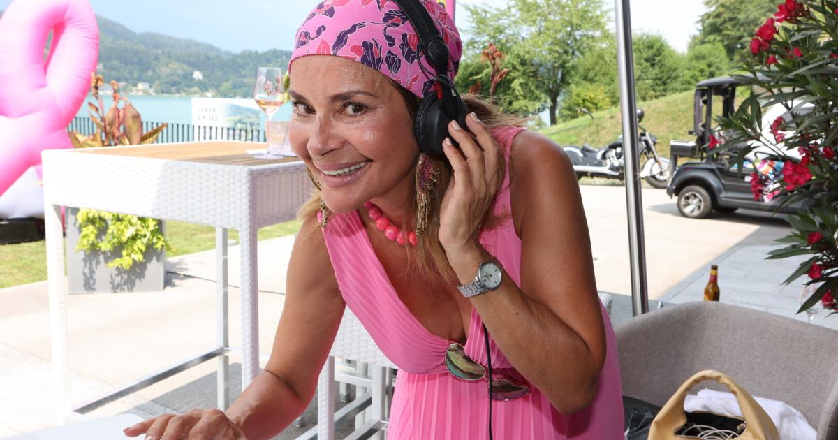 Gitta Saxx rockte den Wörthersee: Sie denkt auch über Playboy-Shooting ...