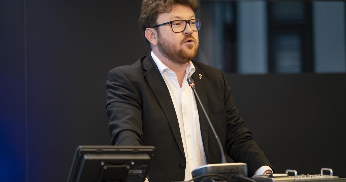 Benjamin Plach als Innsbrucker SPÖ-Chef wiedergewählt | Kurier