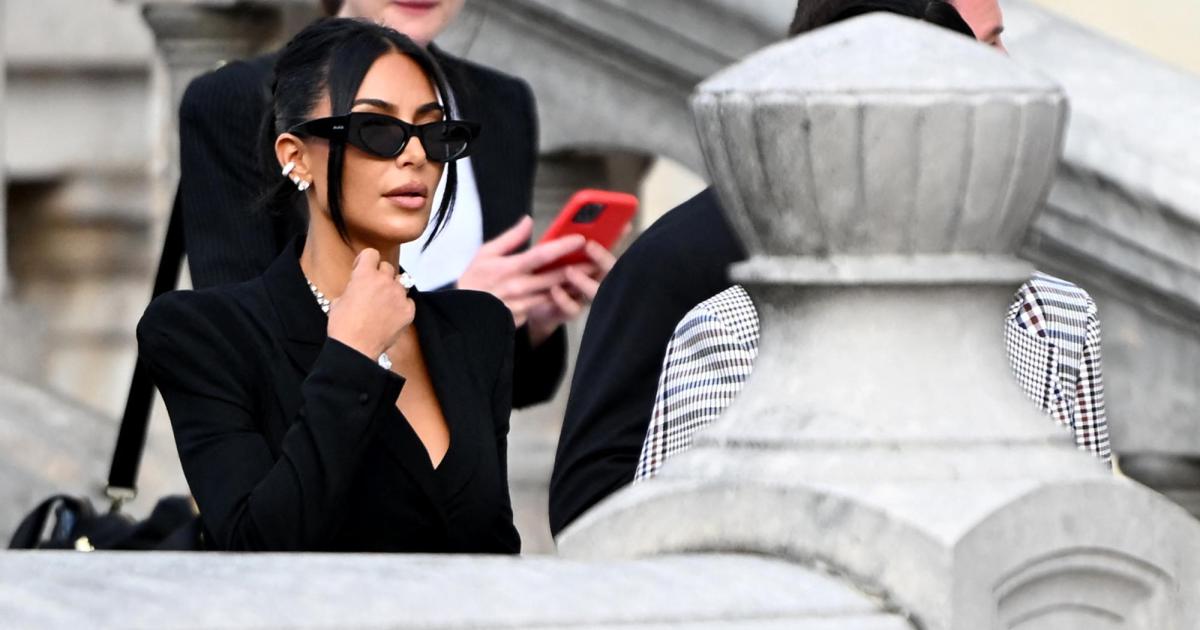 Nach sechs Jahren: Kim Kardashian hat "endlich Jusstudium abgeschlossen ...