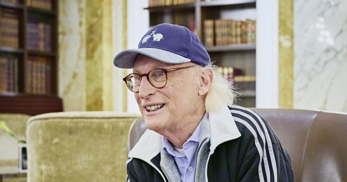 Komiker Otto wollte schon als Bub Maler werden | Kurier