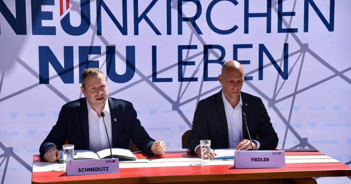 Neunkirchen: Testlauf für Blau und Rot? | Kurier